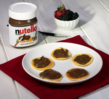 Mini Pancakes with NUTELLA® Hazelnut Spread | Giant Food Store