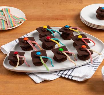 Graduation Cap Brownie Bites | Food Lion