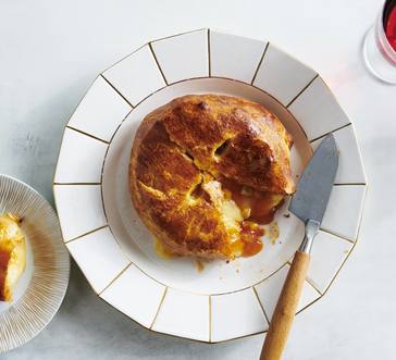 Baked Brie with Mango Chutney | Stop and Shop