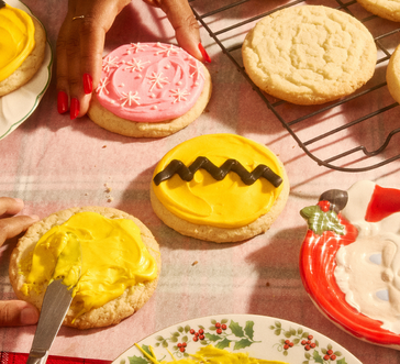 Charlie Brown Ornament Cookies | Hannaford