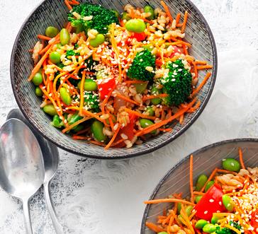 Mixed Veggie Brown Rice Stir-Fry with Edamame | Stop and Shop
