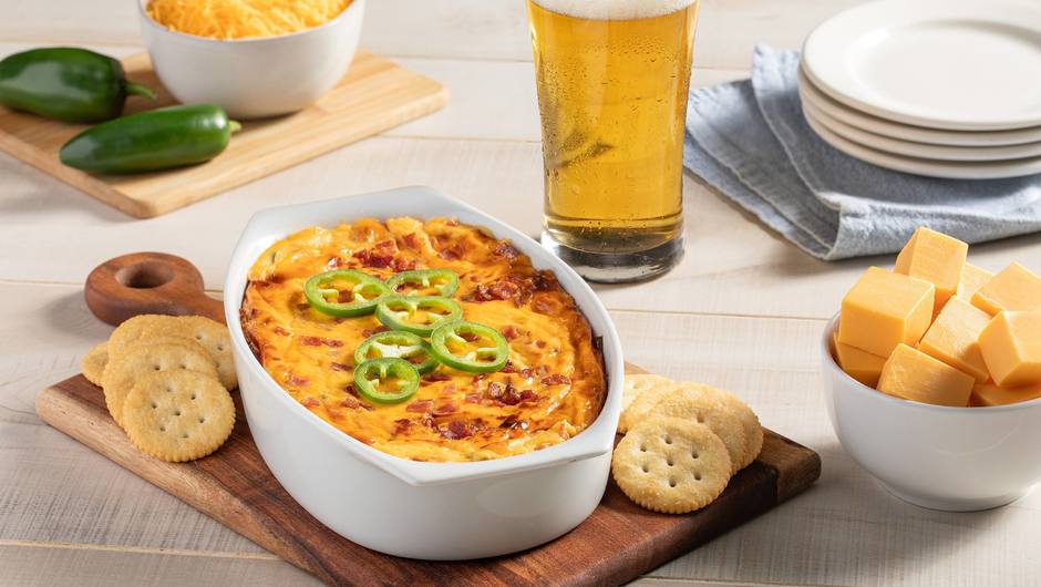 Cheddar Jalapeno Beer Dip | Food Lion