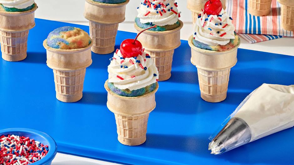Red, White, and Blue Ice Cream Cone Cupcakes | Giant Food Store