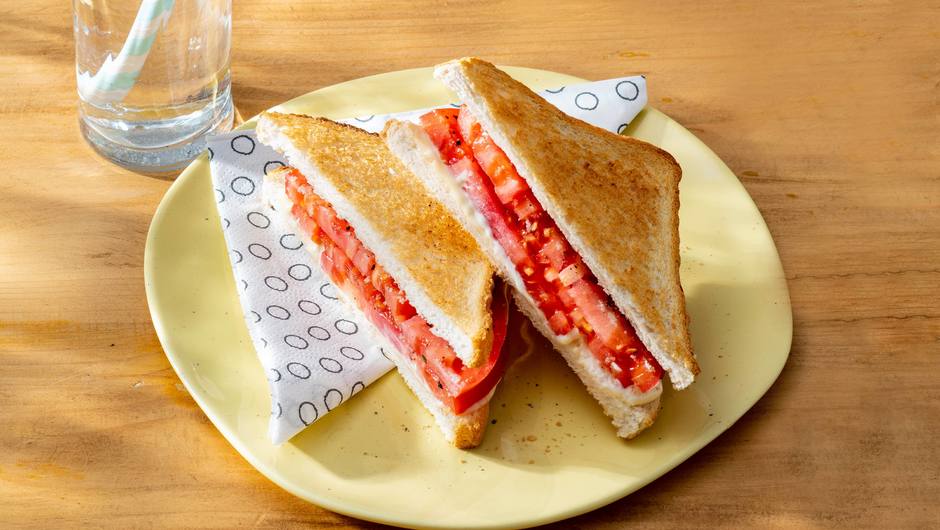 The Perfect Tomato Sandwich | Stop and Shop