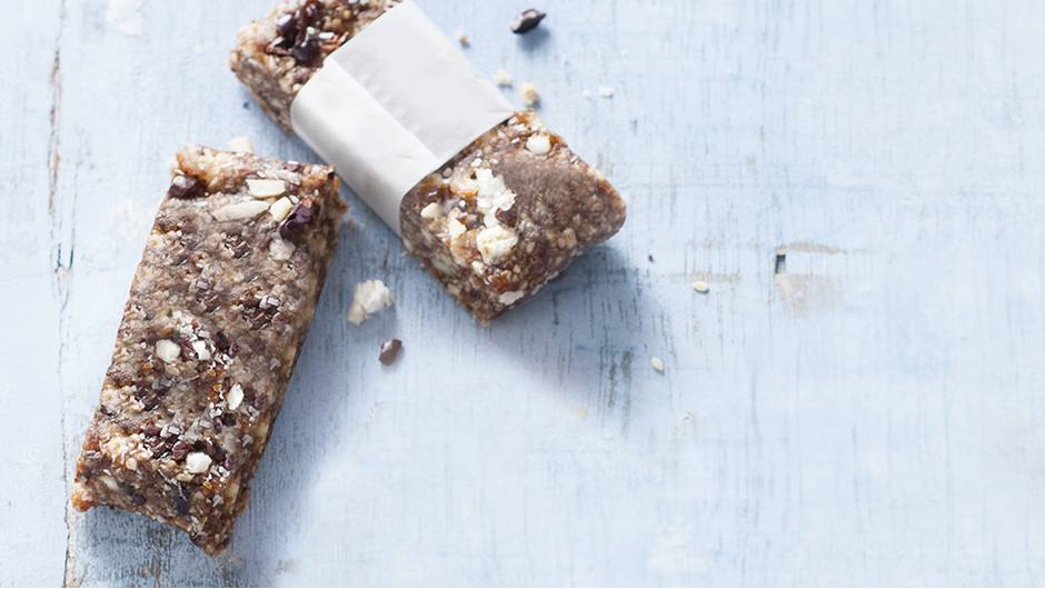 Chocolate-Coconut Energy Bars | Giant Food