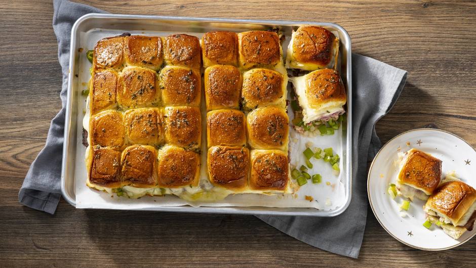 Pull-Apart Roast Beef Sliders | Stop and Shop