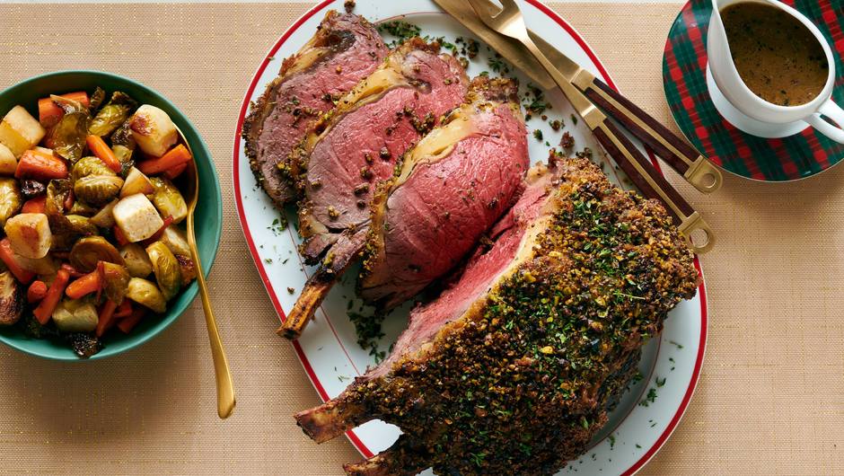 Pistachio-Crusted Prime Rib Roast with Pan Gravy | Giant Food Store