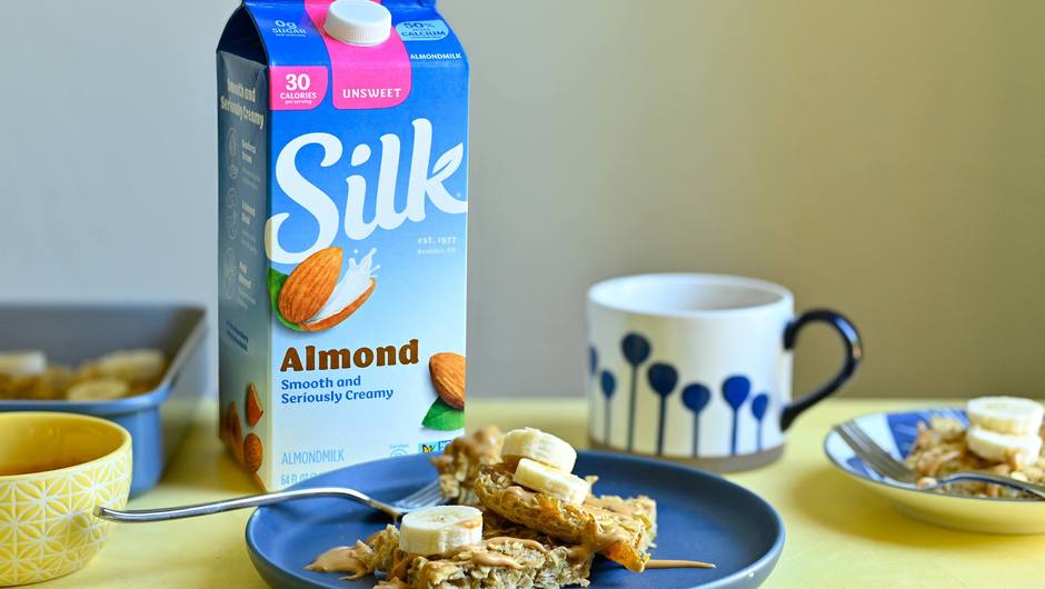 Silk® Plant-Based Oatmeal Bars | Giant Food Store