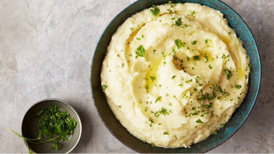 Roasted Garlic Mashed Potatoes | Giant Food