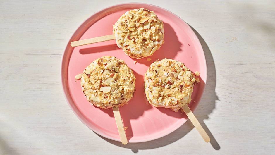 Toasted Almond Ice Cream