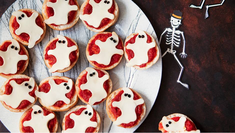 Creepy Bagel Pizzas | Giant Food