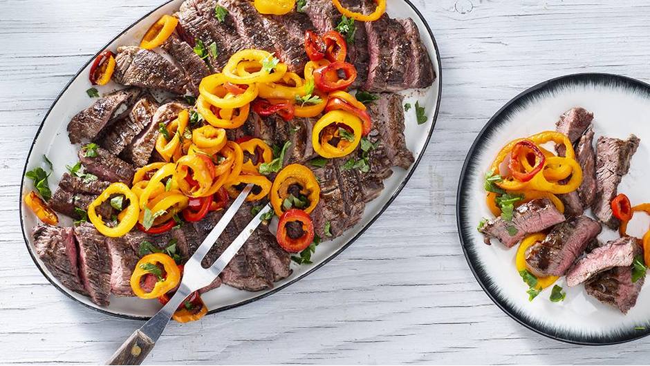 Grilled Skirt Steak with Peppers | Giant Food
