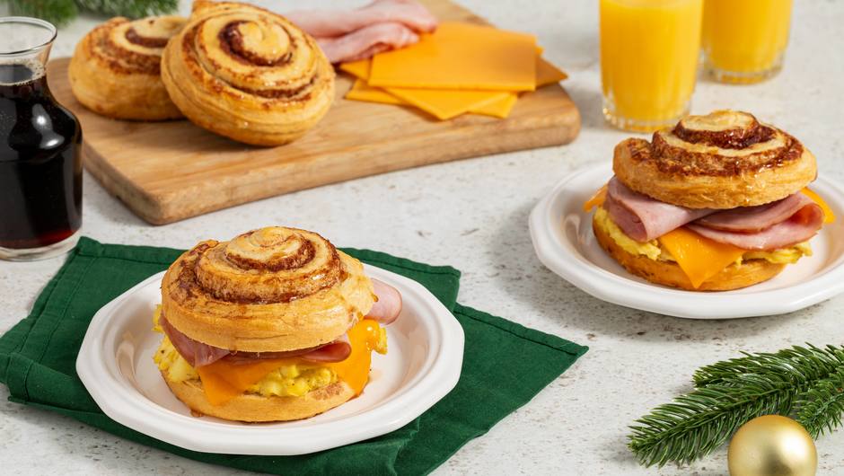 Cinnamon Roll Breakfast Sandwich | Food Lion