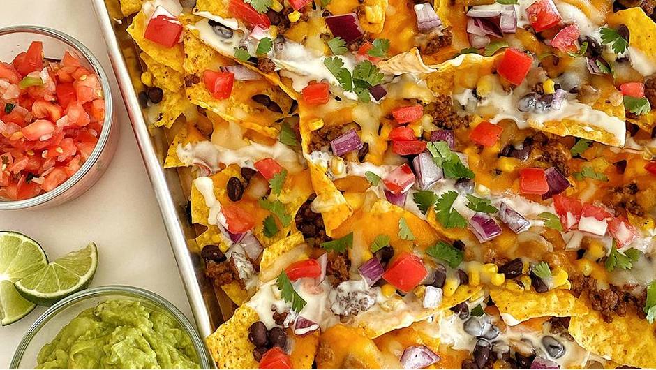 Layered Sheet Pan Nachos | Giant Food Store