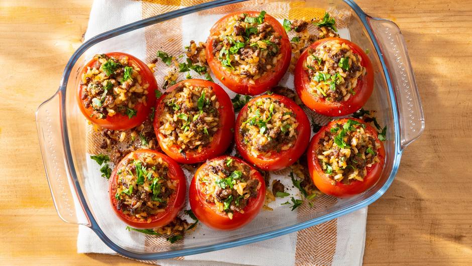 Beef and Rice–Stuffed Tomatoes | Giant Food