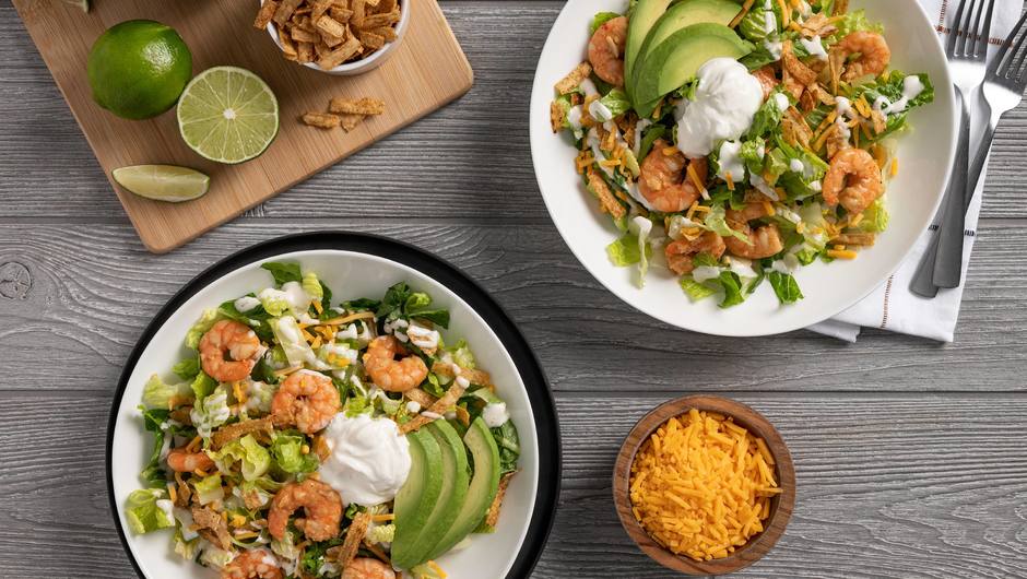 Garlic Lime Shrimp Taco Salad | Food Lion