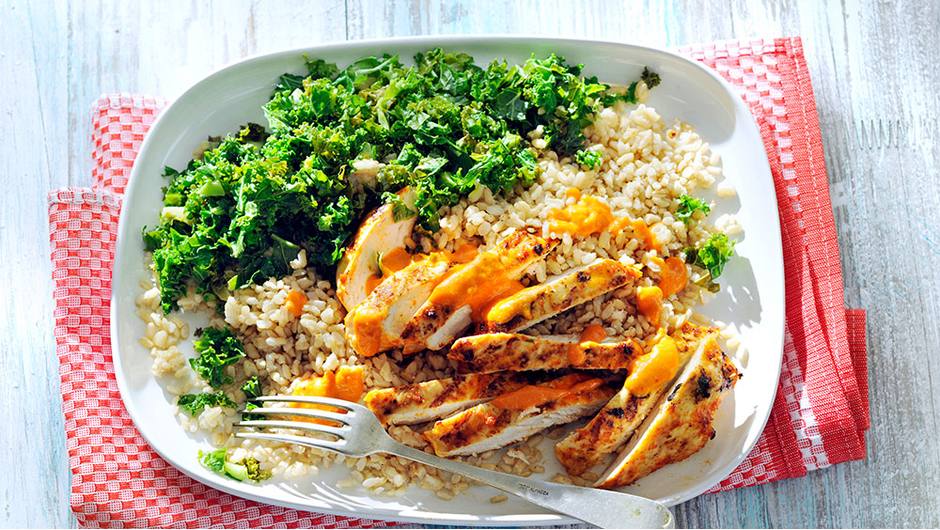Peri-Peri Grilled Chicken with Kale and Brown Rice | Giant Food