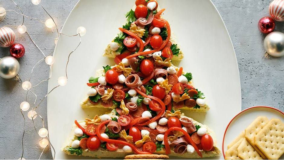 Christmas Tree Cheese Ball | Martin's Foods