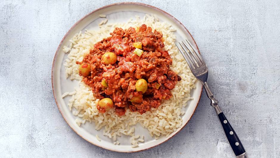 Cuban-Style Picadillo with Rice | Giant Food