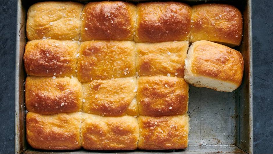 Homemade Dinner Rolls | Giant Food