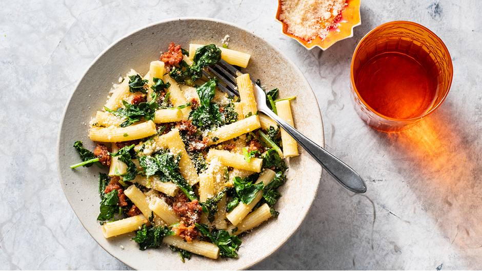Rigatoni with Chorizo and Wilted Greens | Giant Food Store