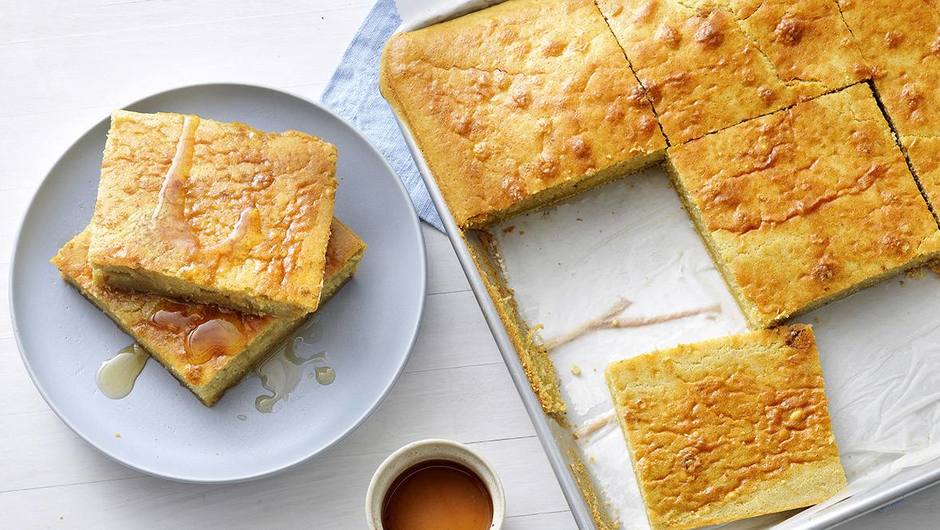 Sheet Pan Eggnog Pancakes Are the Ultimate Holiday Breakfast | Giant ...