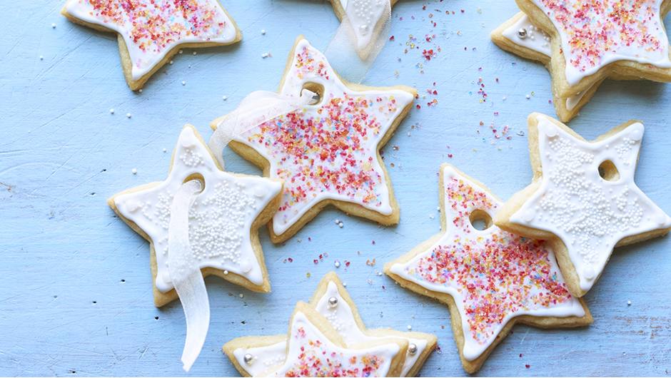 Glazed Sugar Cookie Star Garland | Giant Food Store
