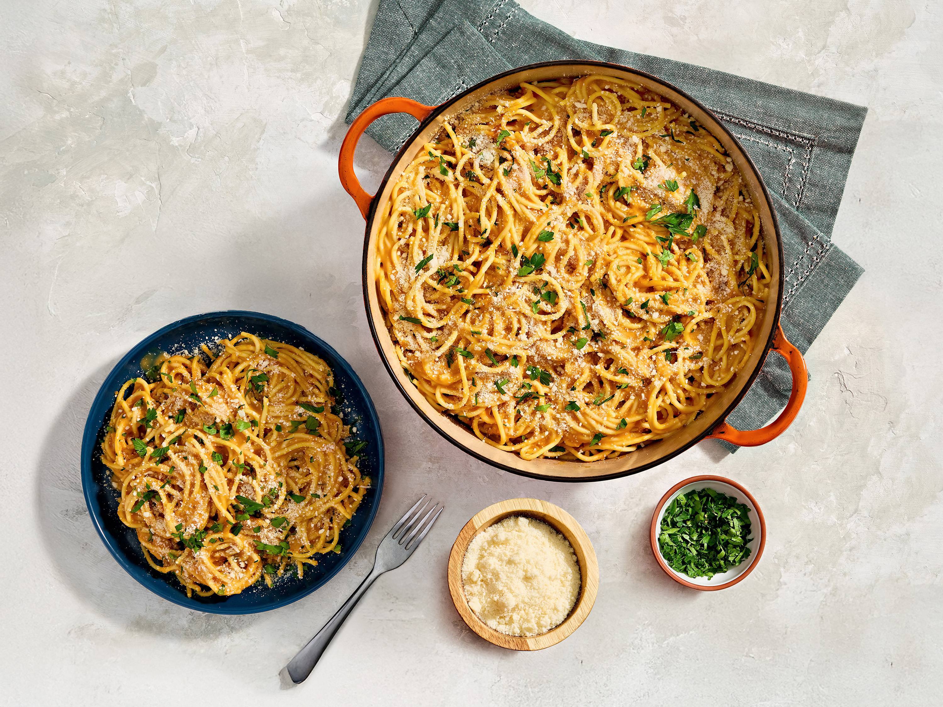 11 Dump Dinners That Basically Cook Themselves | Giant Food Store
