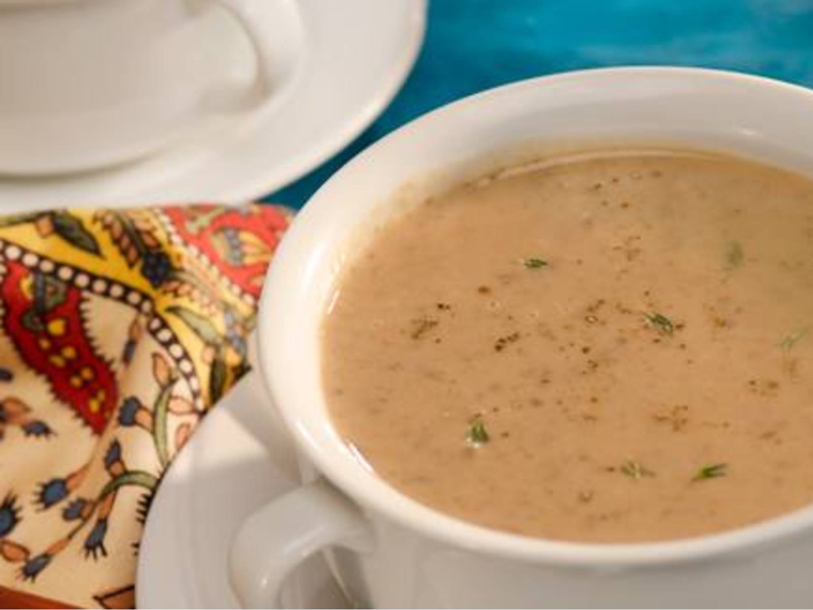 Savory Onion-Crusted Chicken Recipe | Lipton Kitchens