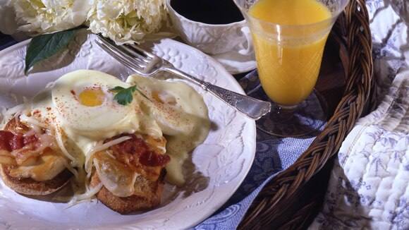 Country Breakfast Benedict